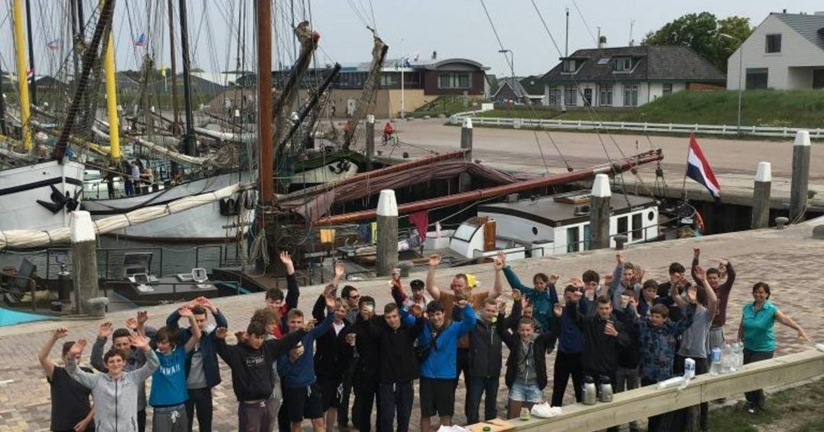 Leerlingen GITHO gered op zee | Nijlen | hln.be