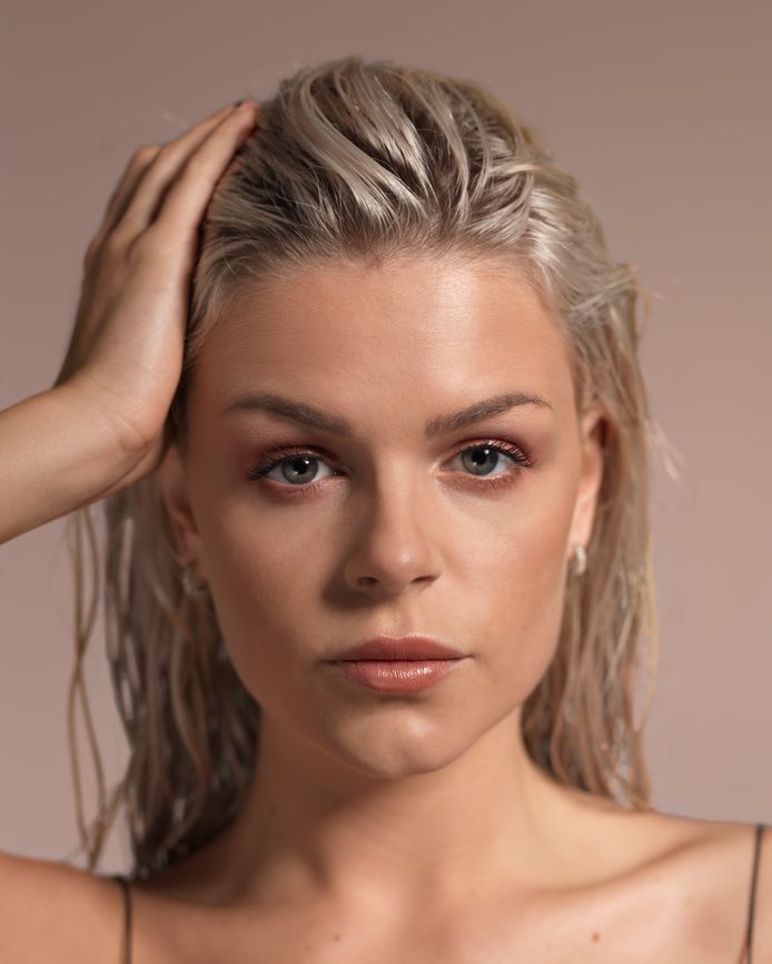 Davina Michelle wil ‘pop met een bite’ maken | Show | AD.nl