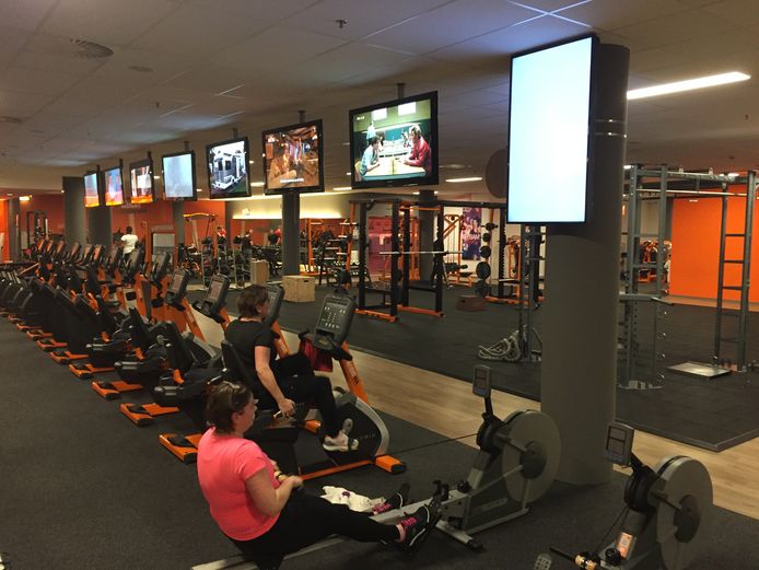 Omzet Basic-Fit gegroeid, maar verliezen dikken aan | Economie | AD.nl