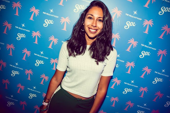 IN BEELD. Danira viert haar 28ste verjaardag in stijl | Celebrities ...