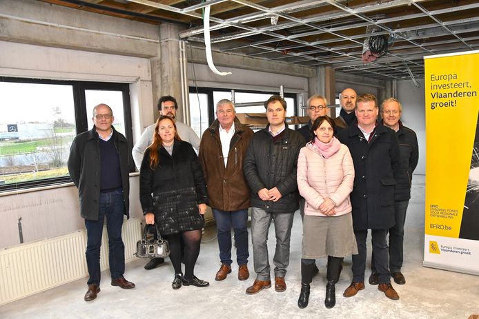 Nieuwe kantoren en sanitair blok op site LAR in 2020 | Menen | hln.be