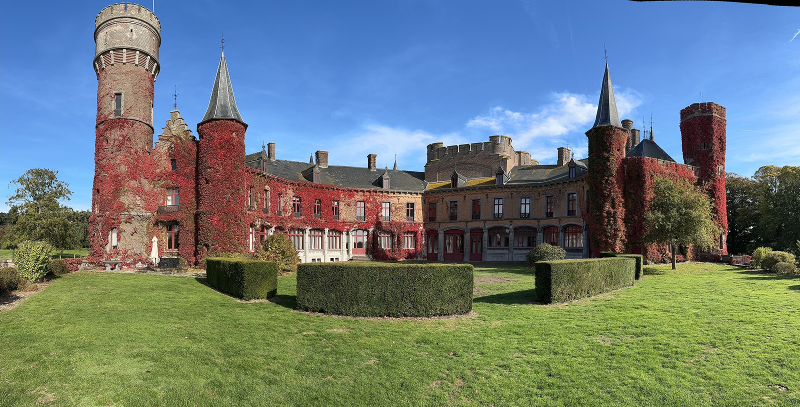 “Ik heb 203 ramen te vervangen, begin er maar eens aan”: Jérôme Matthieu de Wynendaele (55 ...