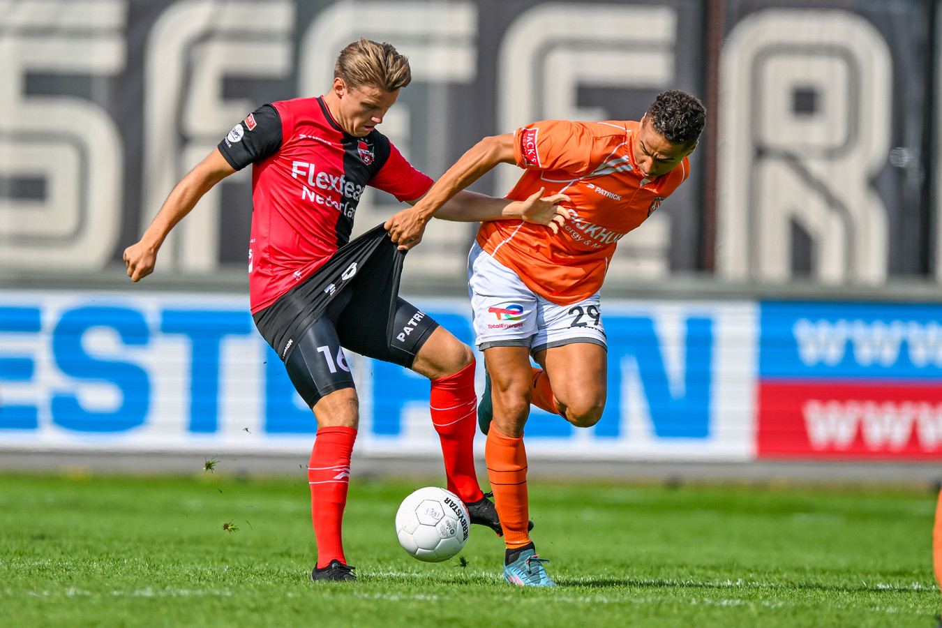 De gelijkenis met Sem Steijn en Davy Klaassen: Willem den Dekker is de ...
