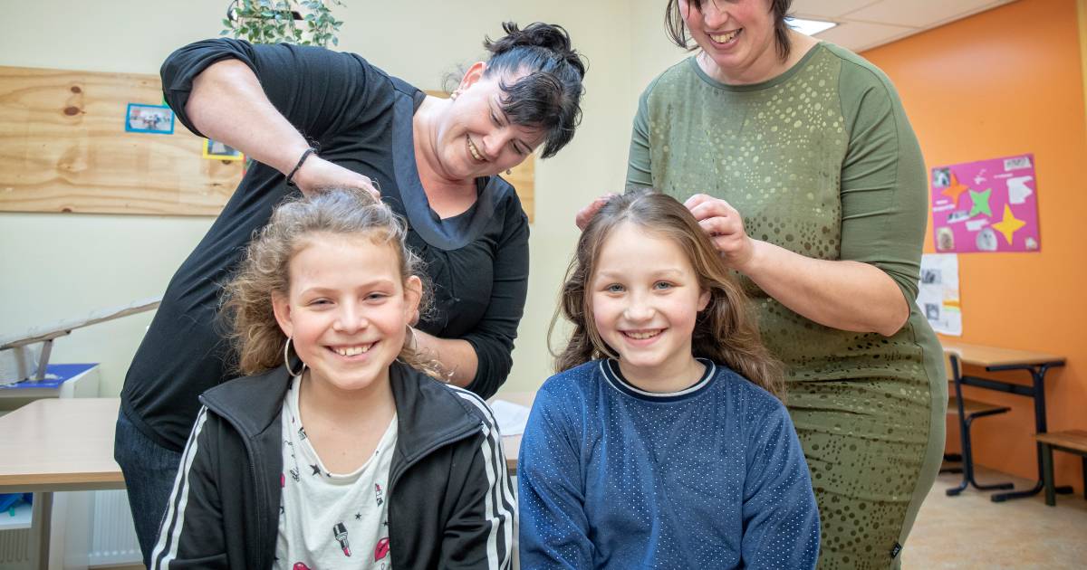 'Luizen pluizen in haar van een ander is niet vies of zo' | Groene Hart ...