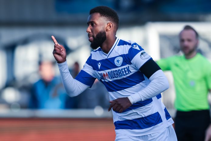 Somalisch international Mukhtar Suleiman is smaakmaker bij Spakenburg: ‘Alles wordt overtroffen ...