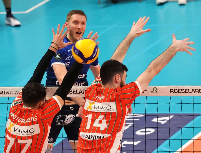 Roeselare wint eerste titelfinale: gunt Maaseik een set en daarnaa ...