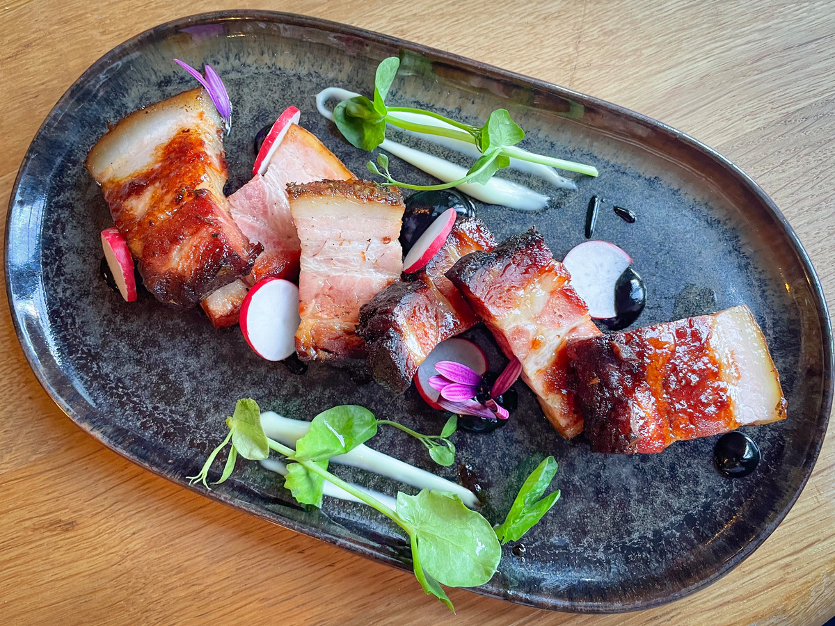 RESTOTIP. Hof ter Bellebroek in Nederename: “Heerlijk vlees uit de ...