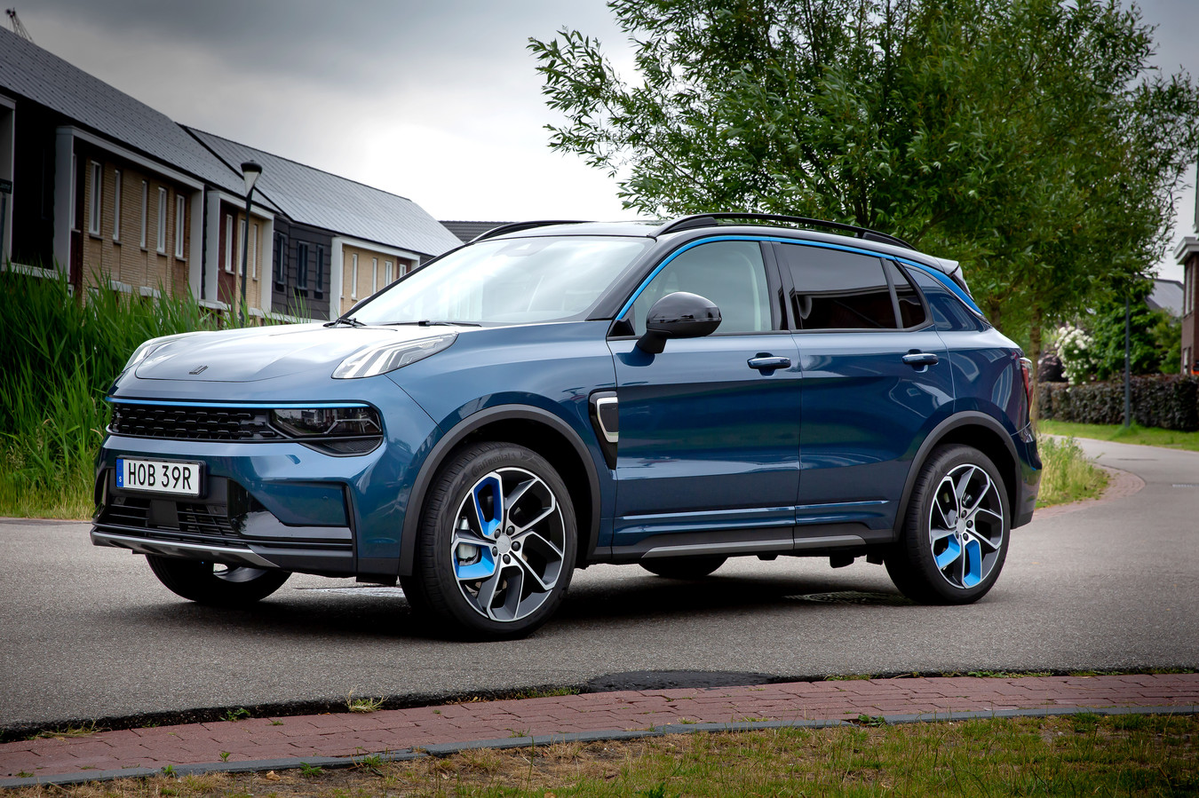 Test Lynk&Co 01: hippe SUV voor 16 euro per dag | Foto | AD.nl