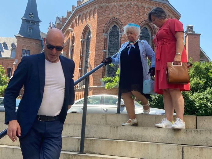 Lucie ‘The Queen’ Mertens feestelijk ontvangen bij Cinema Zed: “Toen ik ...