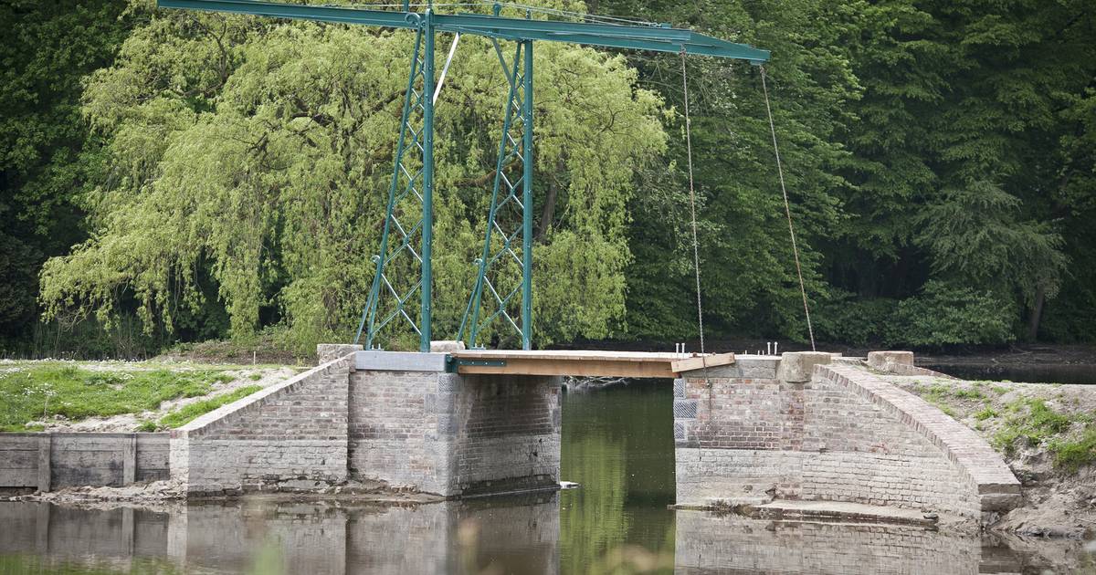 Wipbrug in Sterrebos in ere hersteld | Roeselare | hln.be