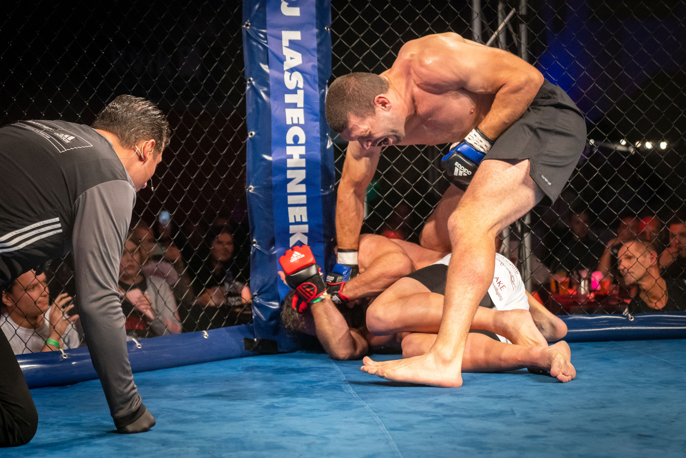 Soldier down: het lichaam van Dion Staring kan niet meer | Foto ...