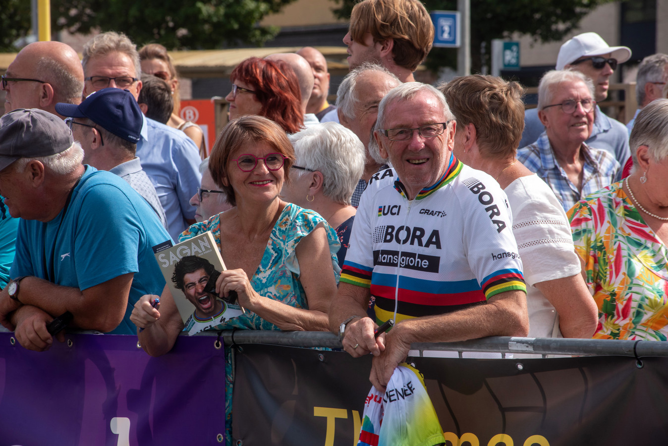 De grote Peter Sagan show op Derny Festival Wetteren: “De koers is waar ...