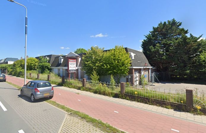 Zes nieuwe huizen op plek van bouwval langs de Nieuweweg in Poeldijk ...