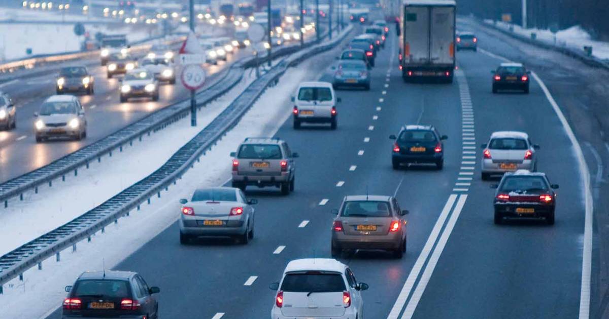 ‘Waarom is de invoegstrook op de snelweg zo onduidelijk?’ | Auto ...