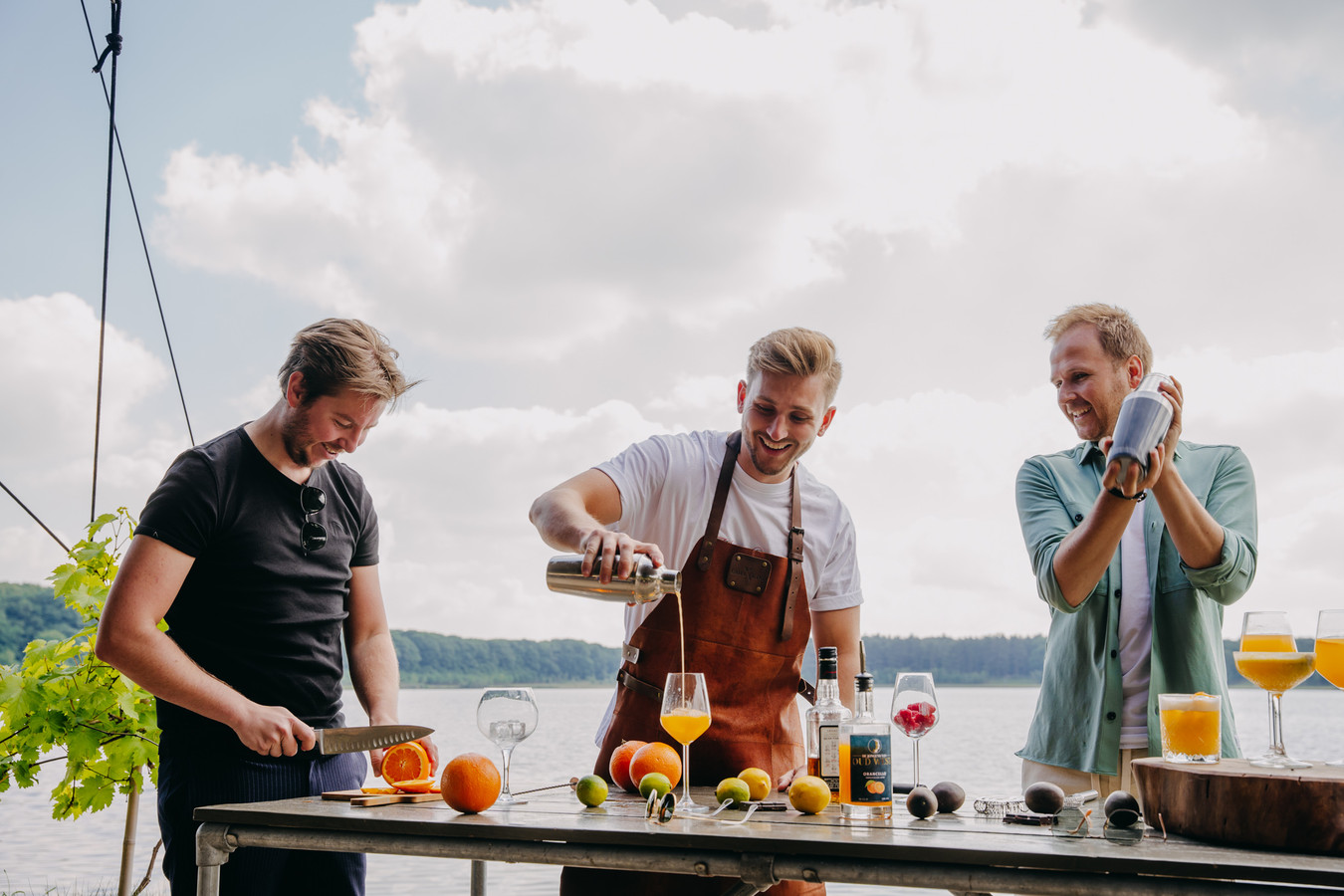 Jonge ondernemers Rick, Joeri en Bart scoren met hun likeuren: 'We zijn ...