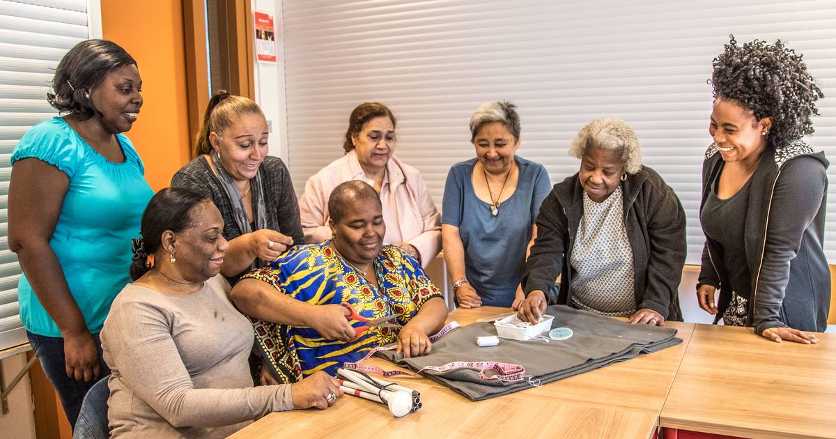 Zwolse Antillianen 'tegen' Irma en voor een beter imago | Zwolle ...