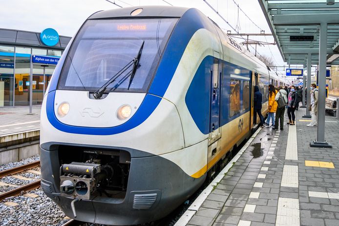 Plan voor extra treinen en station tussen Leiden en Utrecht moet ...