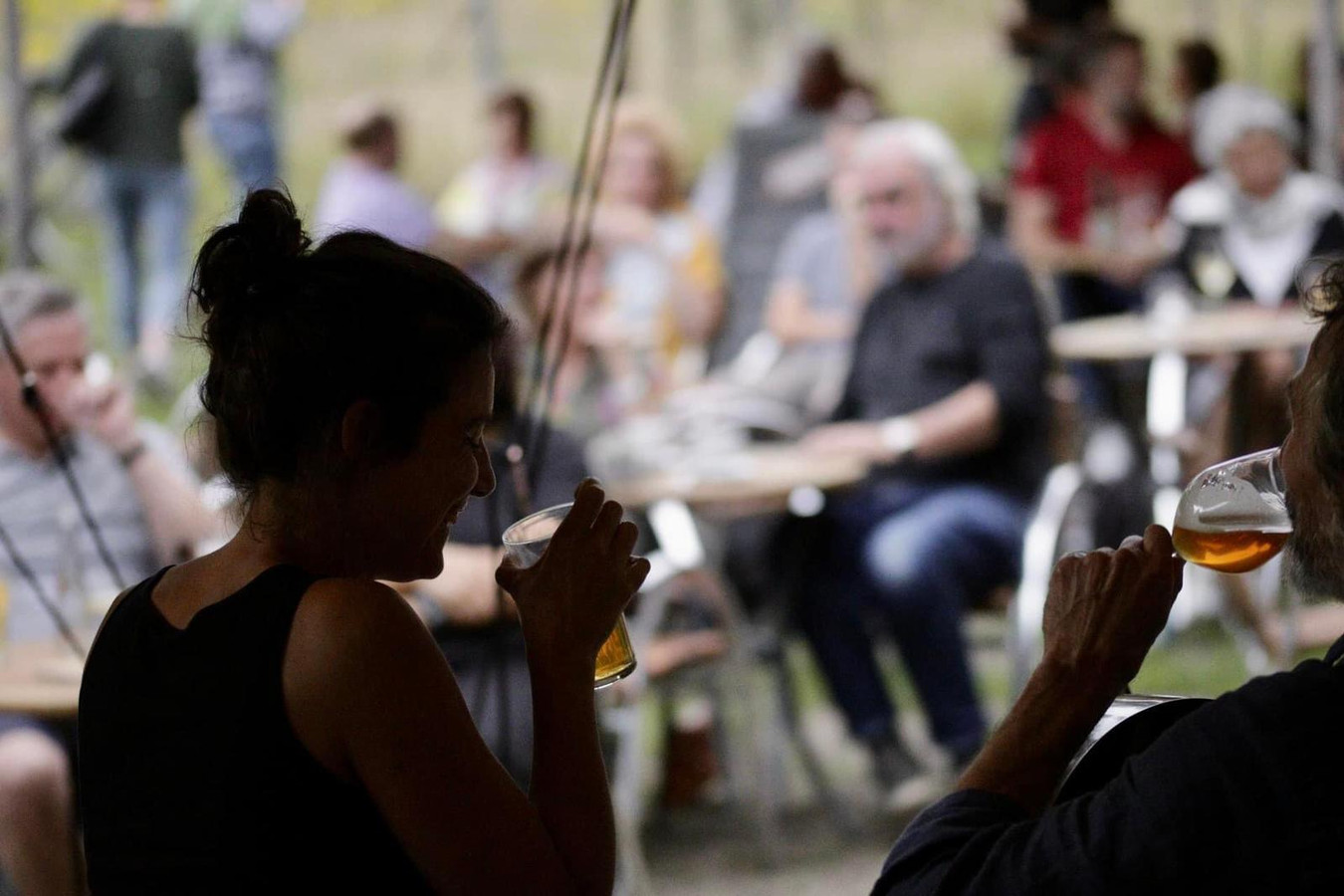 De koers begint weer! In deze 6 fiets- en wielercafés snuif je de sfeer ...
