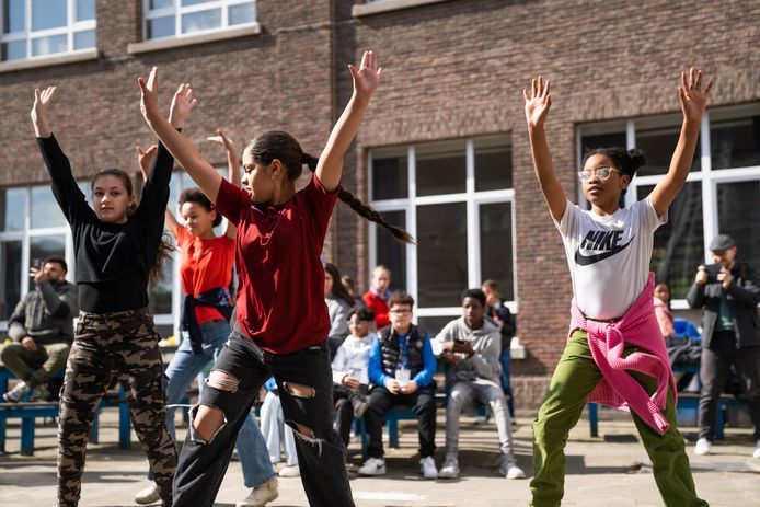 IN BEELD. OLVI Boom viert Internationale Dag tegen Holebi- en ... IN BEELD. OLVI Boom viert Internationale Dag tegen Holebi- en ...