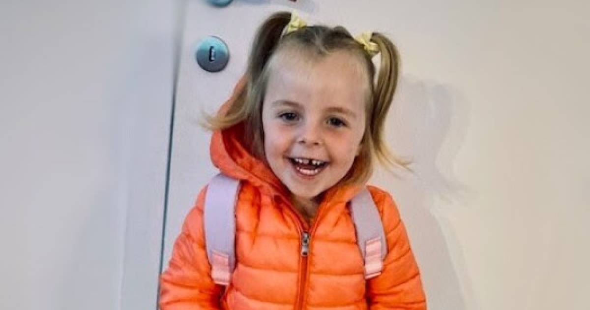 Fien is helemaal klaar voor tweede kleuterklas | Oosterzele | hln.be