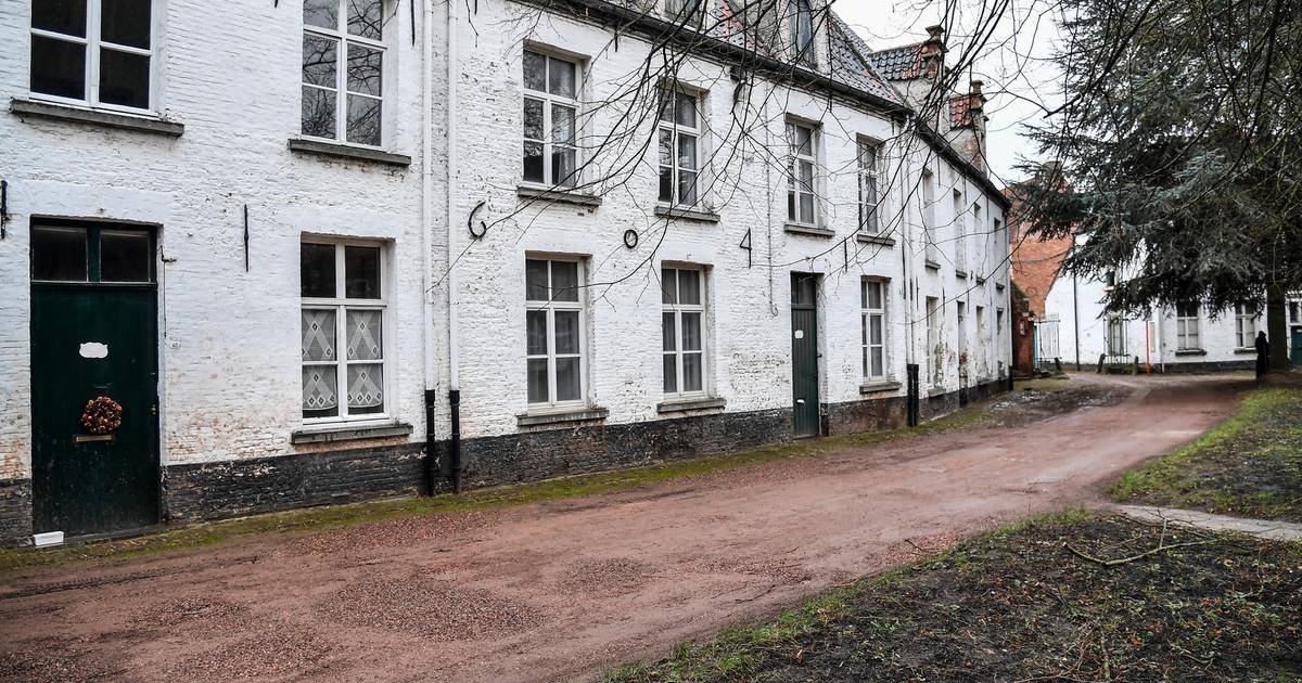 Stad wordt bouwheer van restauratie begijnhof | Dendermonde | hln.be
