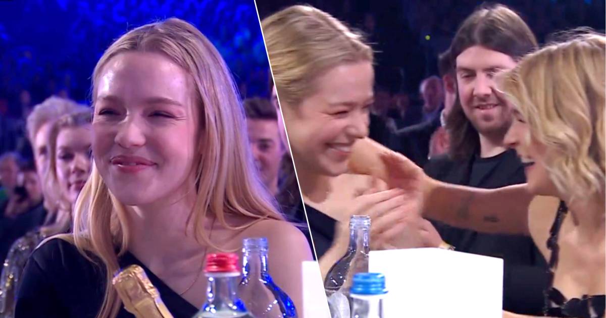 “Bedankt om altijd naast mij te staan”: wie was het meisje aan de zijde van Pommelien Thijs op ...