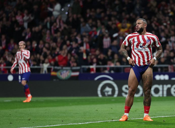 Memphis Depay mist met Atlético ook duel met ex-club Barcelona | Sport ...