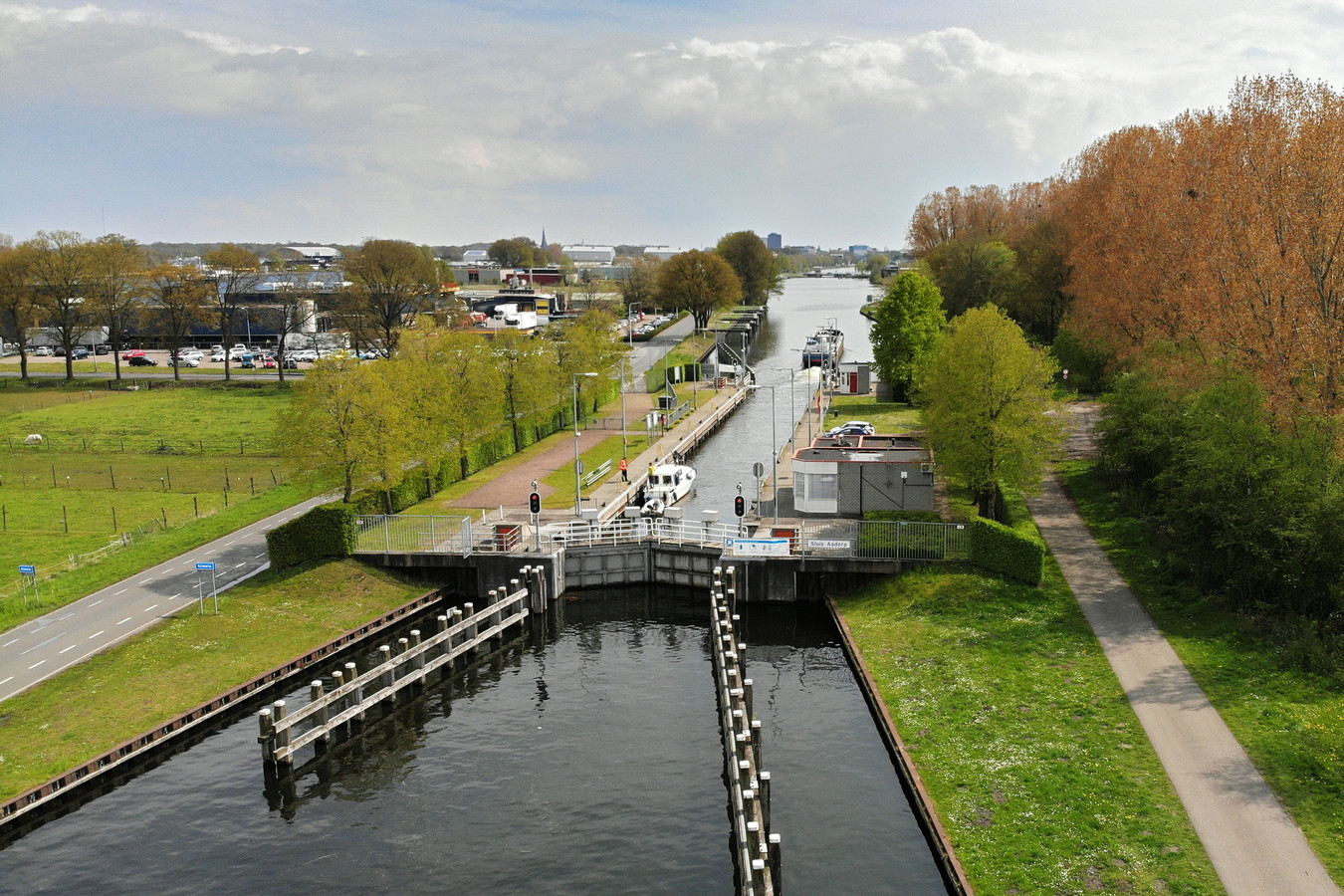 Sluis bij Aadorp krijgt een omleiding, maar eerst moet de provincie in ...