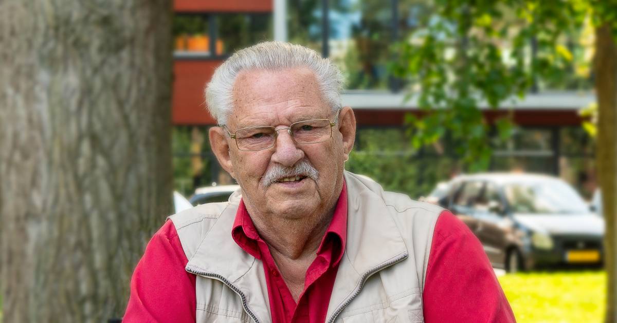Moppentapper Bertus (87) was dé kantinebaas van DUNO | Den Haag | AD.nl