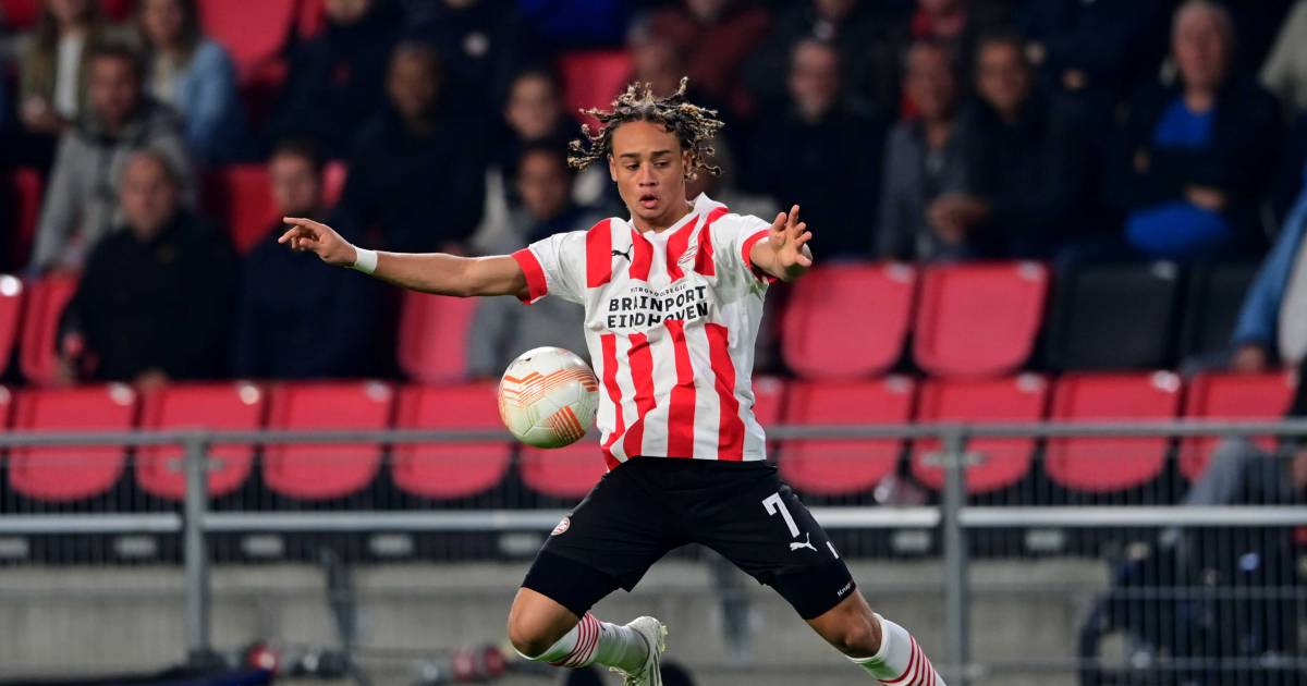 Waarom PSV na een kick-start zuinig wil zijn op Xavi Simons: ‘Dat heeft ...