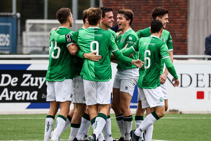 Bavel schrikt van strenge straf KNVB: ‘Ik heb de scheidsrechter níét ...