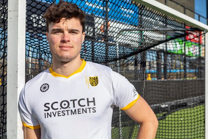 Na polsbreuk en WK-goud wil Stadler zich nu ook bij HC Den Bosch ...