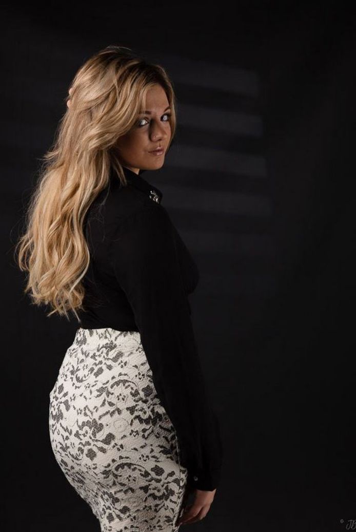 Shanaya (17) in finale Queen of the Models: “Ik wil onzekere mensen ...