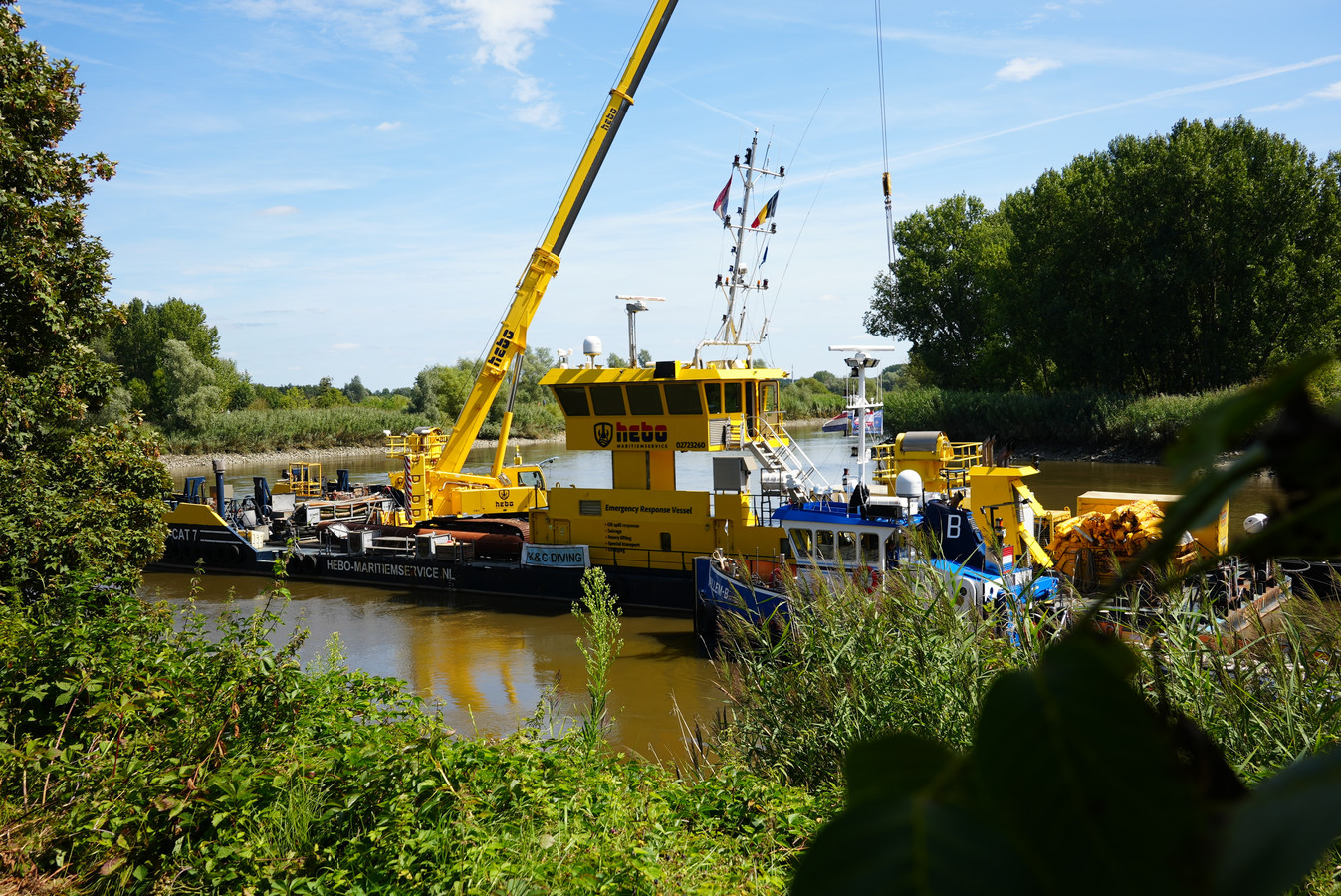 Lichaam van schipper gevonden op gezonken Nederlands schip in de ...