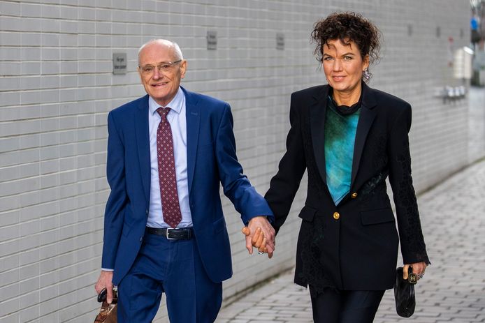 Gerard Sanderink moet per direct 91 miljoen terugbetalen aan zijn eigen ...