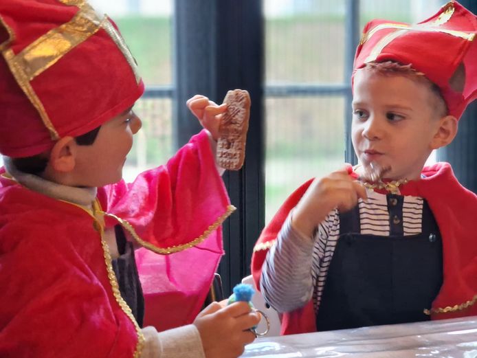 Sam en Lio vieren sinterklaas en veel muzikale huldigingen | Mijndg | gelderlander.nl