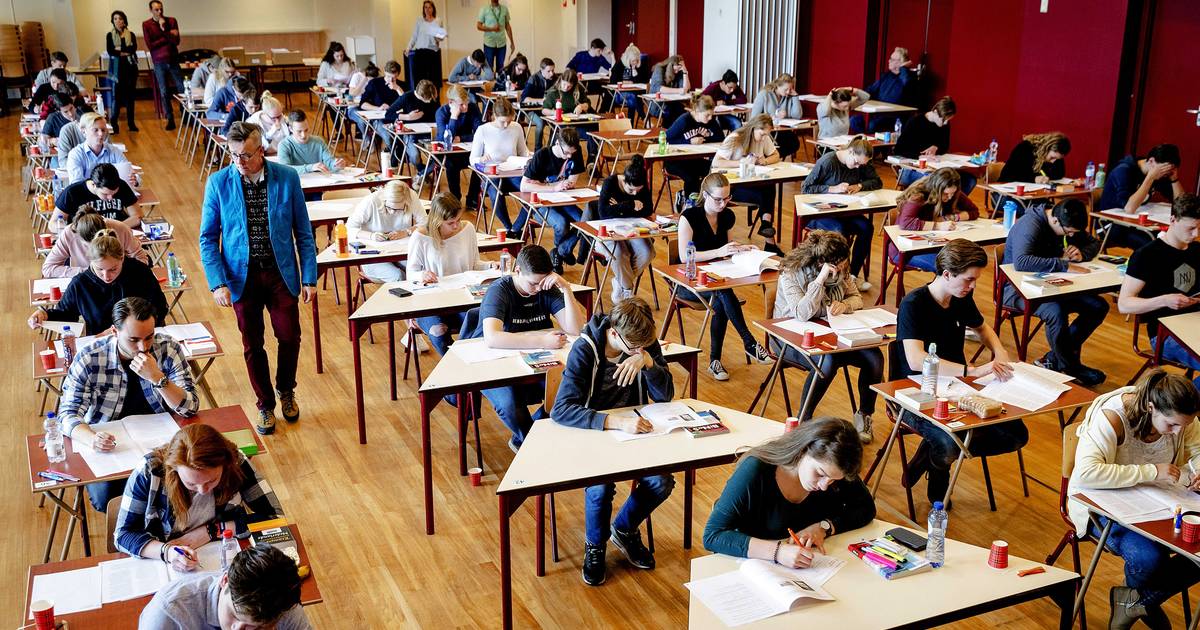 1.500 mensen behalen diploma secundair onderwijs via examencommissie ...