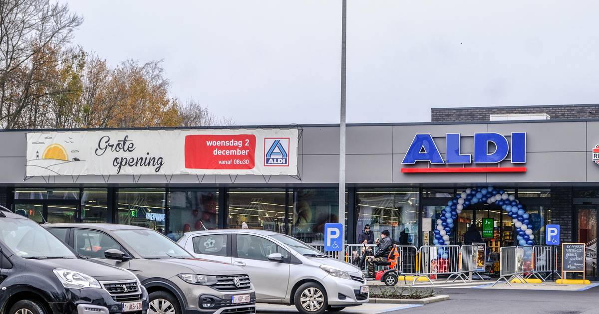Vernieuwde en uitgebreide Aldi in Heule geopend | Kortrijk | hln.be