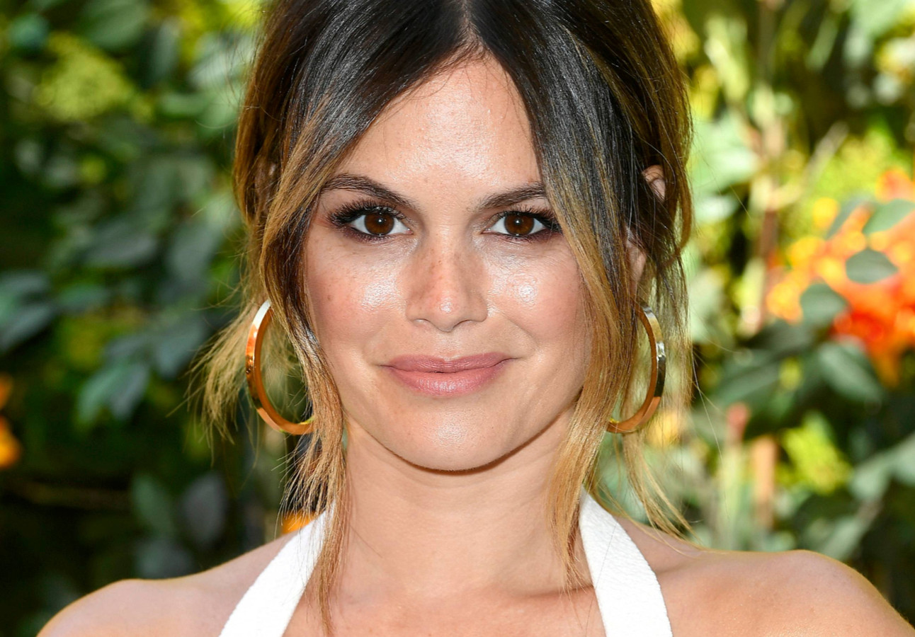 Rachel Bilson doet opvallende onthulling: “Ik had mijn eerste orgasme door seks pas toen ik 38 ...