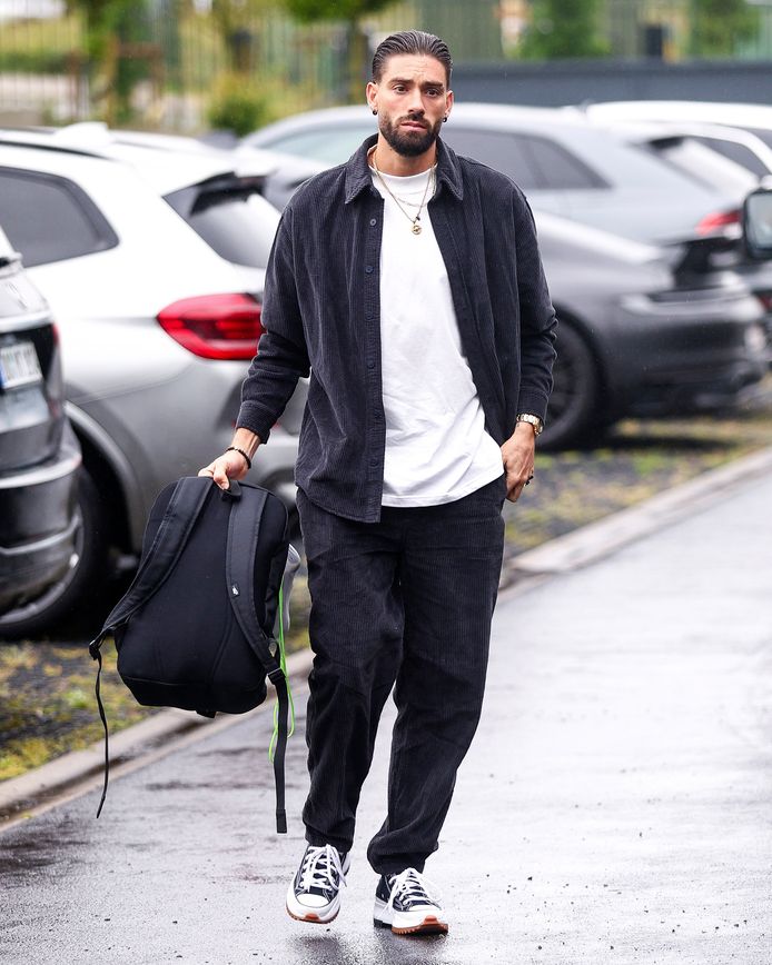 Van Louis Vuitton-vest van meer dan 8.000 euro tot... een t-shirt van ...