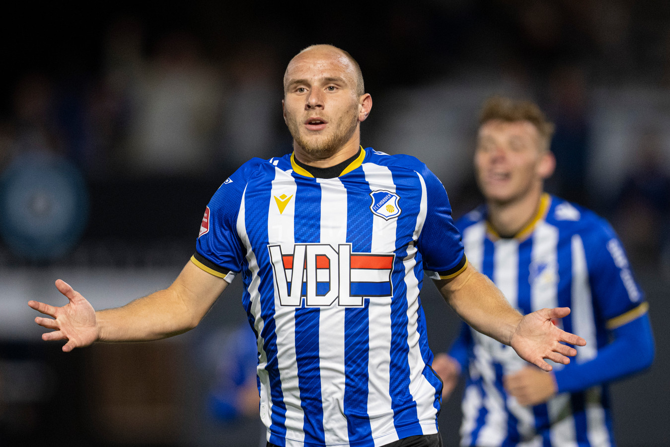 Ex-ADO-speler Rottier wil zich tegen oude club laten zien en grapt met ...