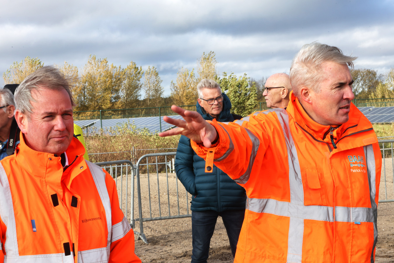 Afzinken van tunneldeel geslaagd, Het Scheur weer vrijgegeven voor ...