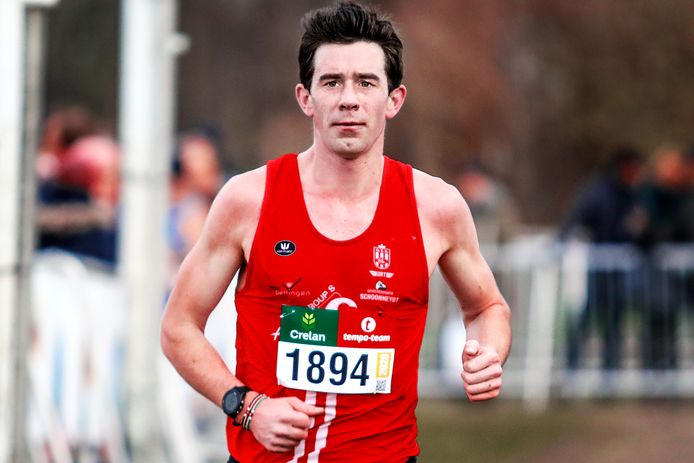 Thomas De Bock loopt marathonrecord van 2u11.27 in Valencia | Sport in ...