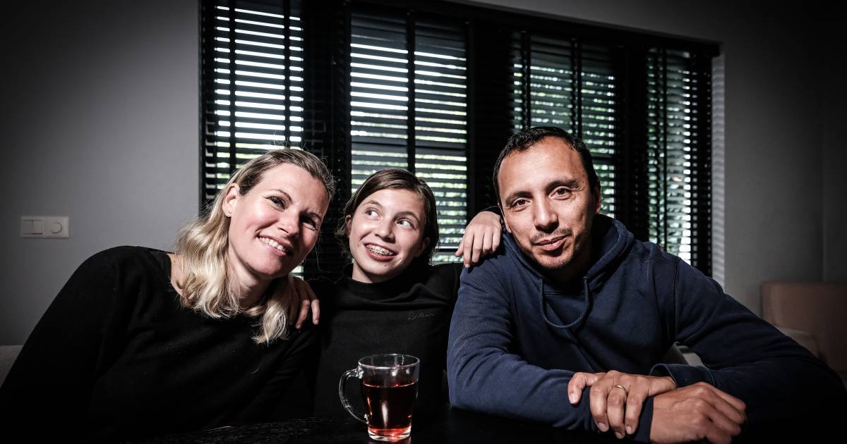 Evi (11) had 99 procent kans om te overlijden, maar ze is er nog steeds ...
