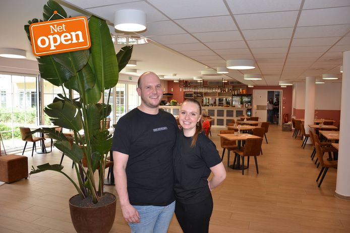 NET OPEN. Tom en Marina openen Foodbar Chérie in Park van Hillare: “Liefde voor elkaar vonden we ...