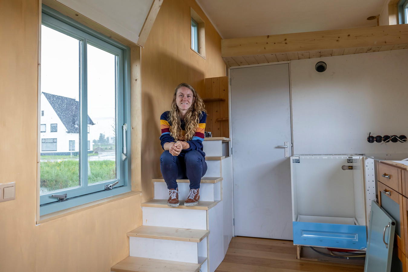 Liesbeth en Artur houden tiny house van 25 vierkante meter ‘clean ... Liesbeth en Artur houden tiny house van 25 vierkante meter ‘clean ...