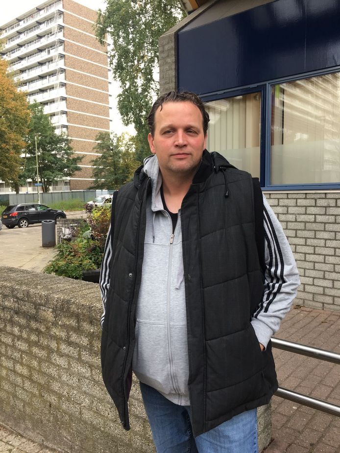 'Mijn hond zat thuis, ik was helemaal over mijn toeren' | Flatbrand ...