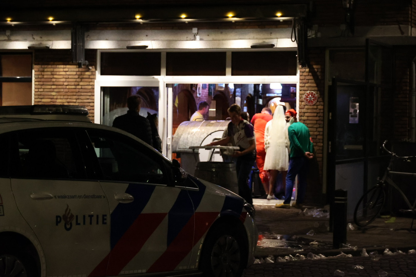 Café in Waspik sluit vroegtijdig deuren vanwege ‘onrust en dreigende ... Café in Waspik sluit vroegtijdig deuren vanwege ‘onrust en dreigende ...