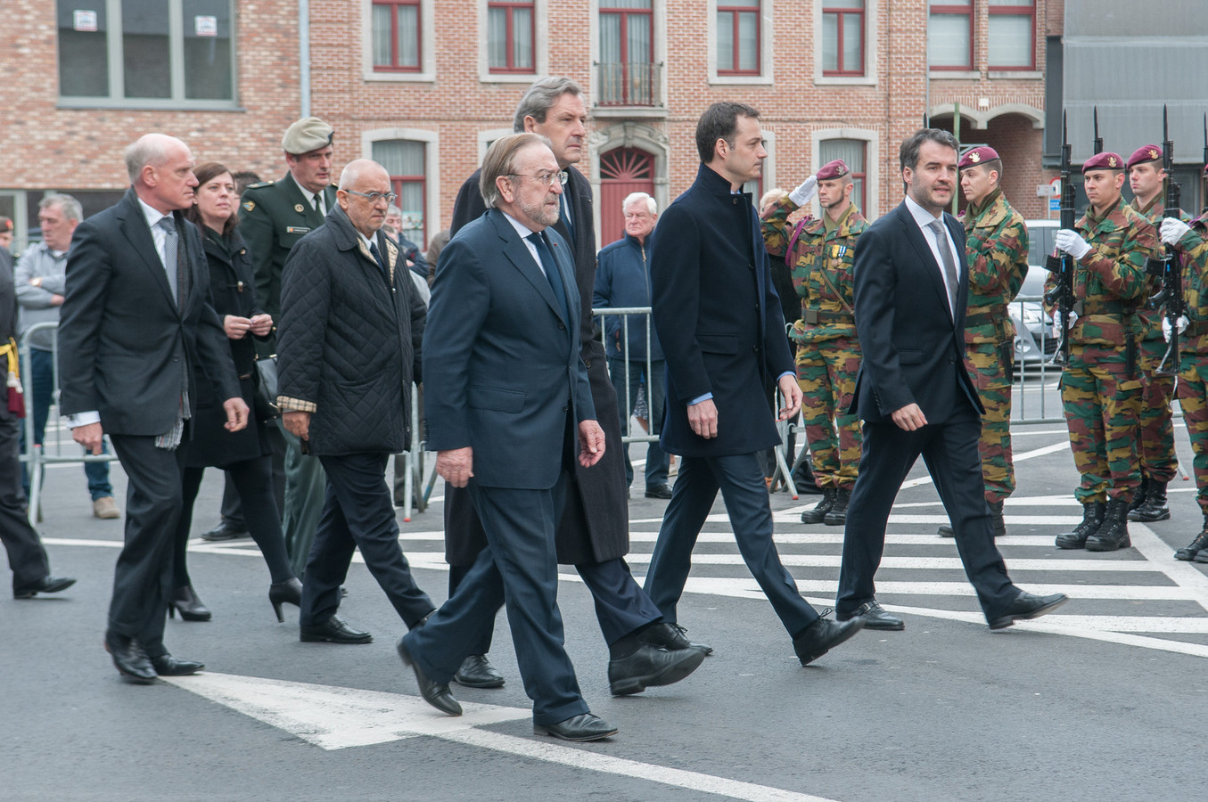 Militair afscheid van Ronny Piens | Foto | hln.be
