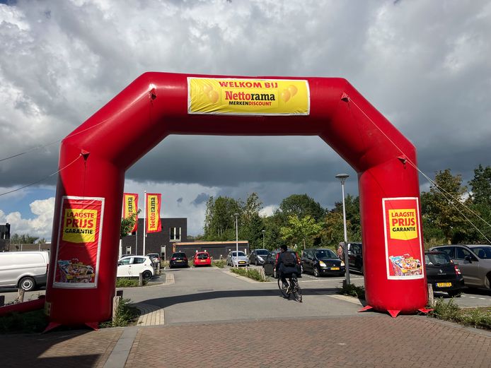 De enige supermarkt van Ravenstein is nu een Nettorama: ‘Nu hoeven we ...